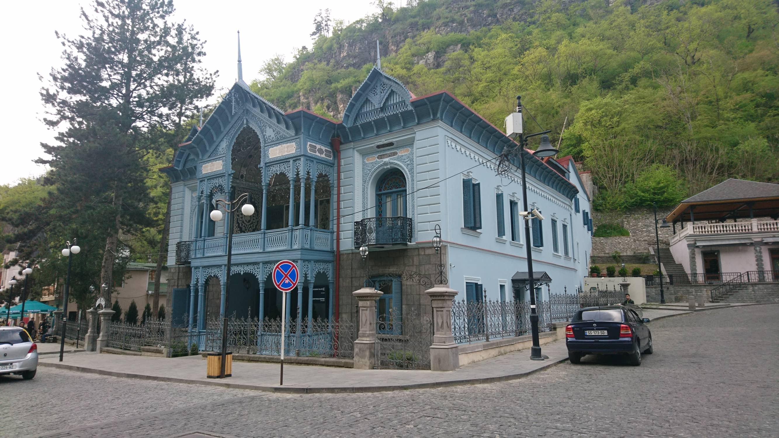 Borjomi - Erratic engineeress