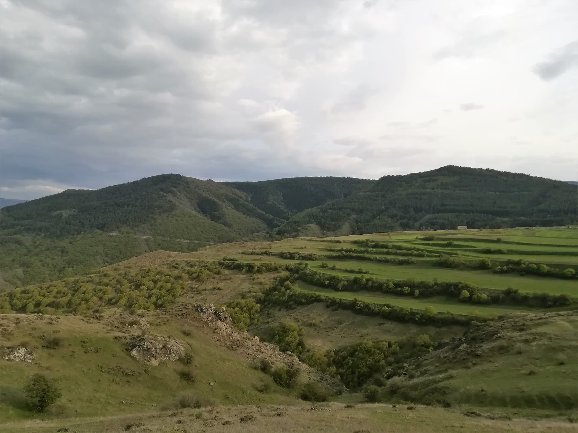 Sapara monastery - Erratic engineeress