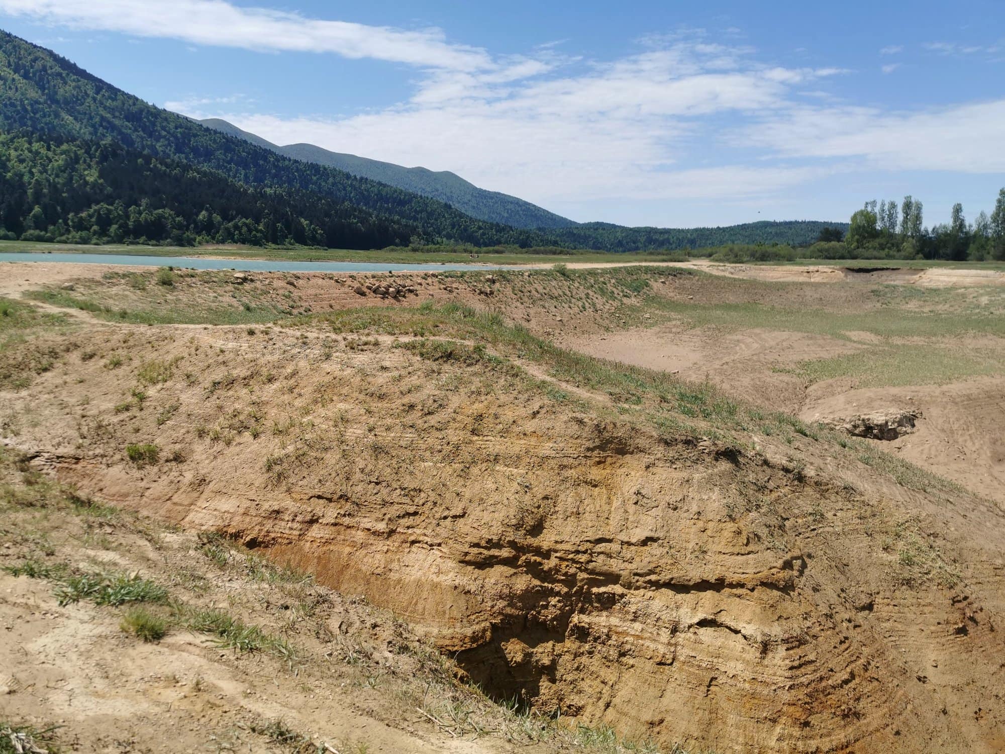 Intermittent lake Cerknica - Erratic engineeress