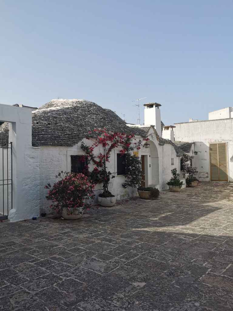 Alberobello - Erratic engineeress