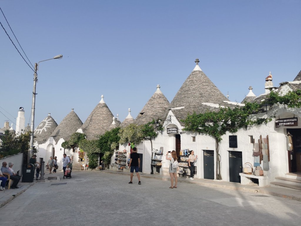 Alberobello - Erratic engineeress